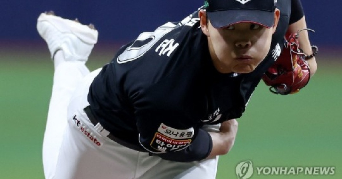 '소형준 6이닝 호투' KT, SSG 10-3 대파하며 2연승...배정대 3타점·안현민 3안타 맹활약