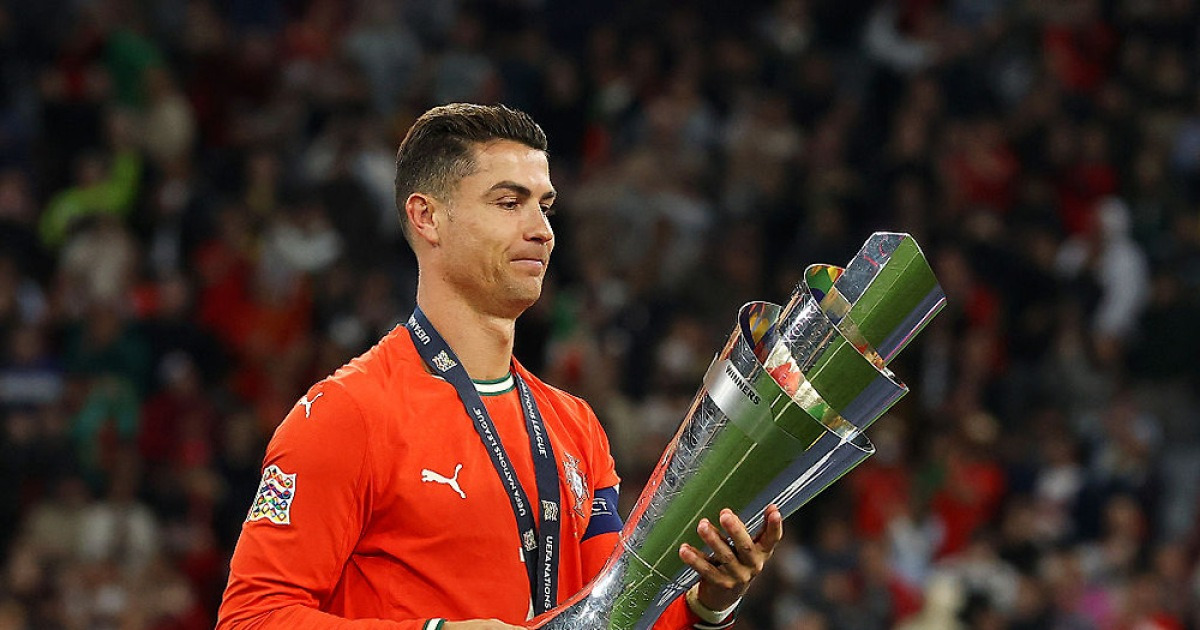 불혹의 호날두, 네이션스리그 우승 “월드컵도 뛰겠다”