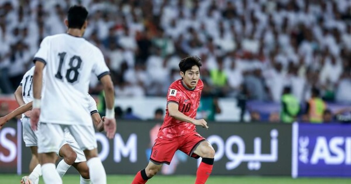 [442.live] ‘손흥민 벤치’ WC 확정 홍명보호, 7명 바꿨다…이강인-배준호-전진우 선발 출격