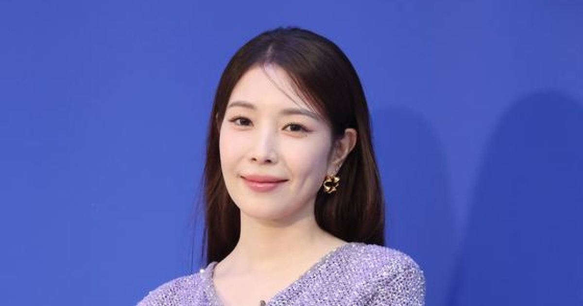 보아 향한 의문의 '낙서 테러'…SM 측 “고소장 제출 예정”