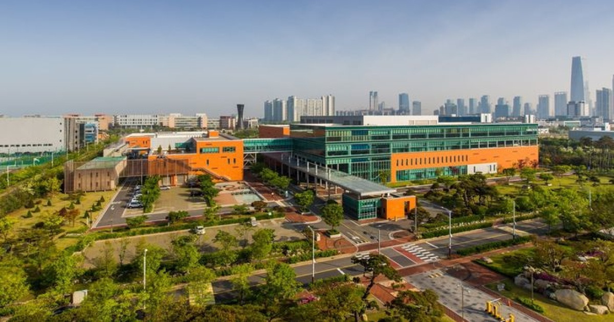 셀트리온 "고형암 치료제 CT-P73 전임상서 효능과 안전성 확인"