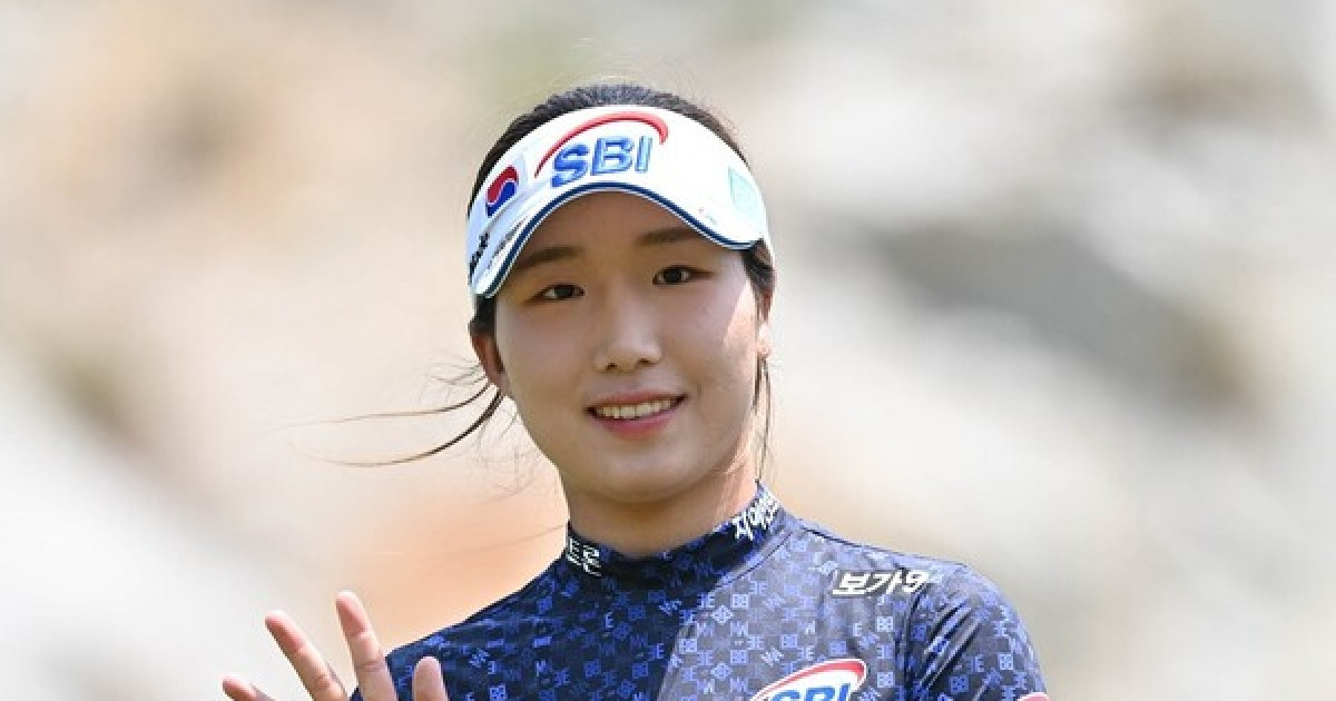 '무적의 샷' 이동은, 메이저 한국여자오픈 제패…KLPGA 첫 우승