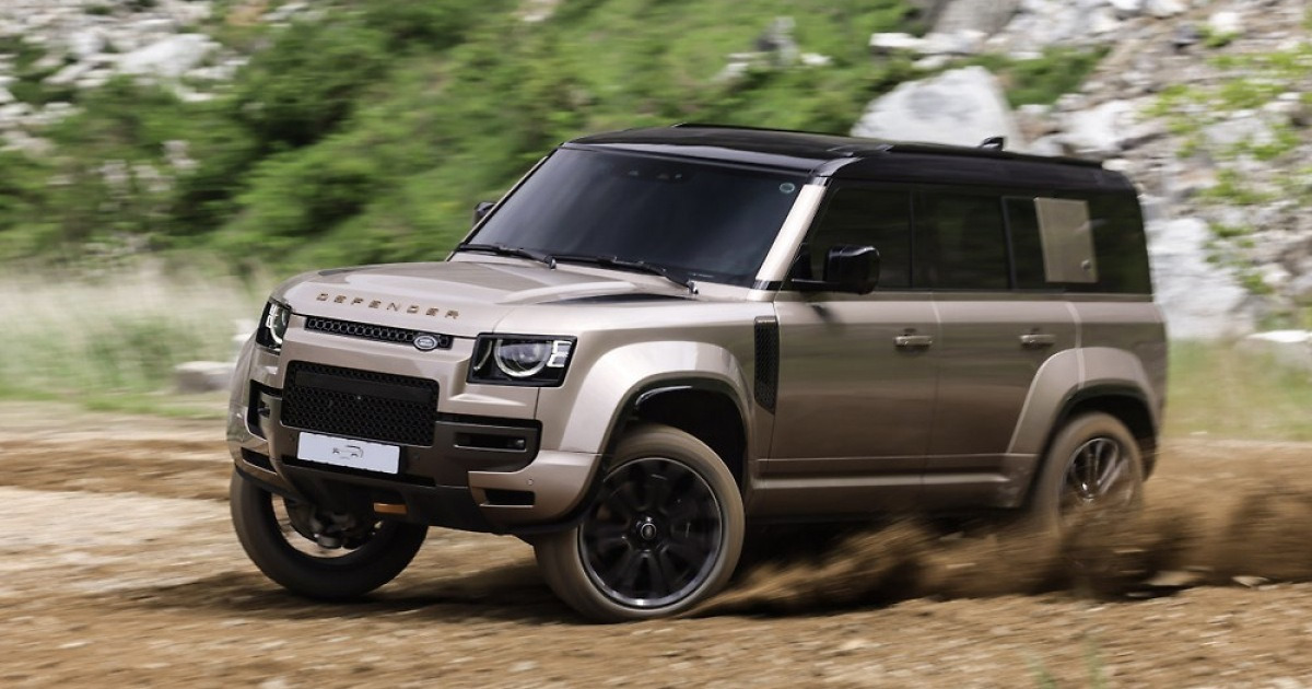 제로백 4초·1m 도강… 디펜더 옥타, SUV 성능의 정점을 찍다