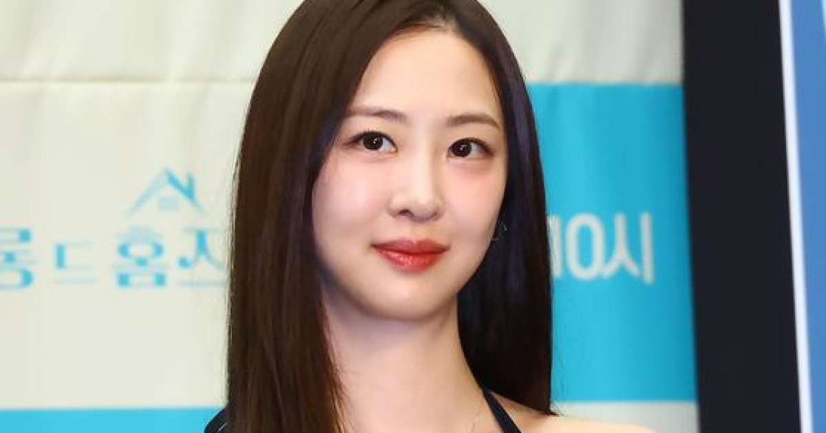 '살롱 드 홈즈' 감독 “김다솜, 씨스타인줄 몰랐다…알 깨고 나올 것”