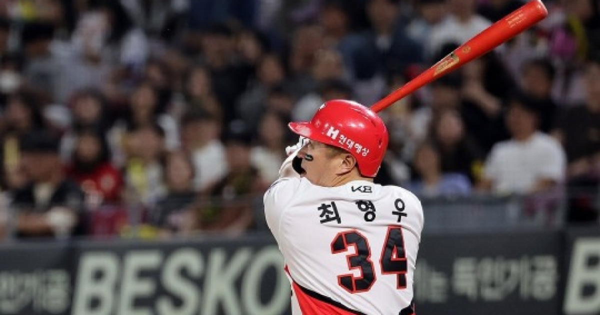 'KIA 연승' NC 4-2 제압...네일 9K 완투+최형우 스리런포 작품