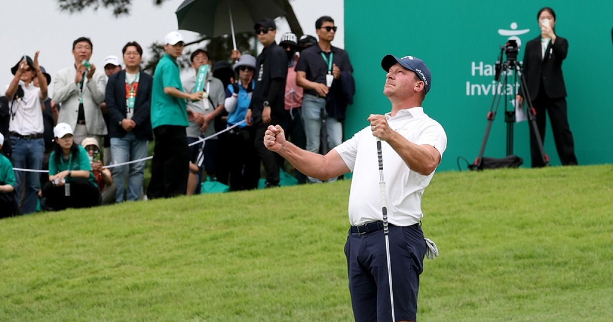 43세 남아공 골퍼, 日 27세 사카모토 꺾고 KPGA 첫 승! 불혹에도 포기를 모른다 "55세까지 10승 하고 싶다"