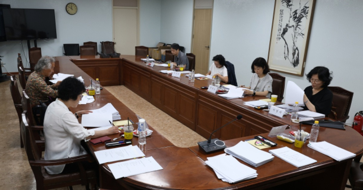 제11회 매일시니어문학상 응모작 1천880편 접수