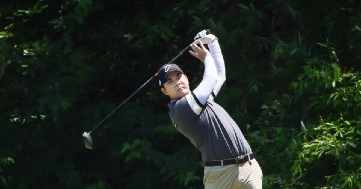 '정찬민·최승빈 제친 장타왕' 출신 최영준, 이글 잡으며 대역전 우승 [KPGA]