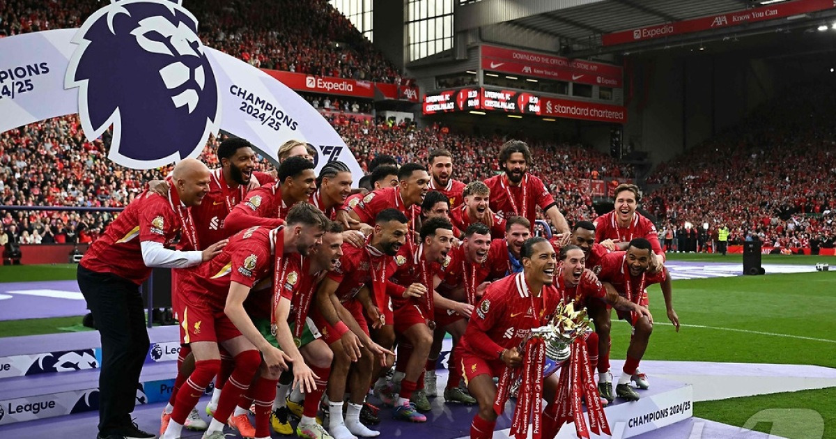 손흥민의 토트넘, 슈퍼컴퓨터가 예측한 EPL 순위 7위…우승 팀은?