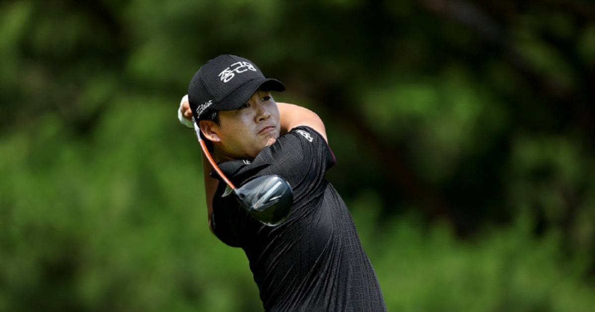 우승을 위해 15시간을 날아왔다...한국오픈 2번 우승 김민규 "KPGA 선수권 잘하고 싶은 마음 크다" [양산 현장]