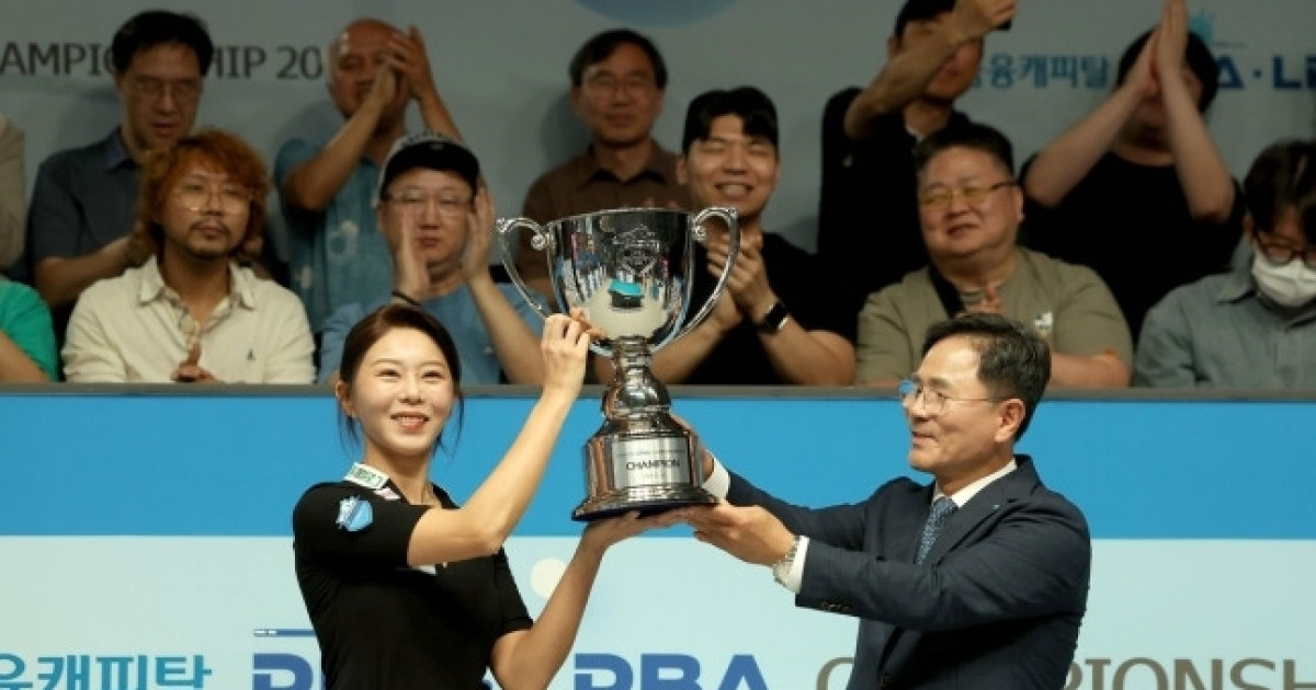 적수가 없는 ‘당구 여제’···김가영, 차유람 상대로 76분 만에 4-0 완승, LPBA 8연속 우승 질주