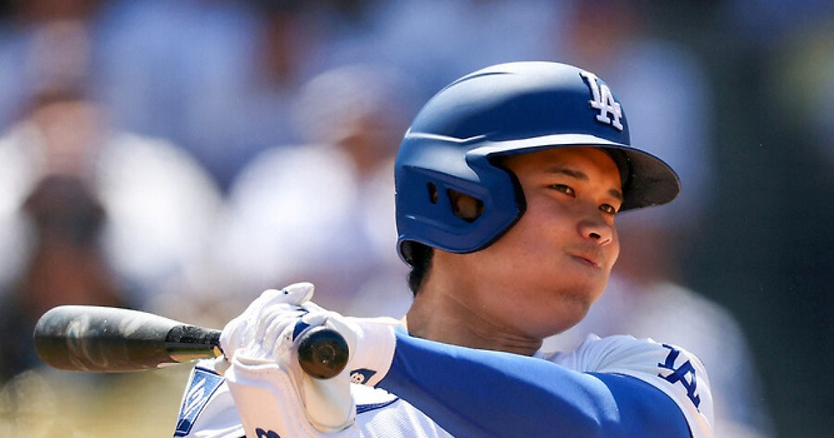 'MLB 125년 만에 처음' 오타니 또 대기록…투수+홈런+3루타 동시에, 괴물이 돌아왔다