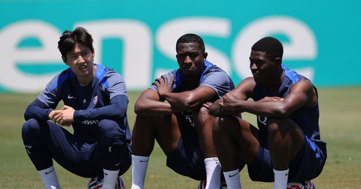 "이강인 결장→ATM, 2승1패 탈락 '충격'" PSG, 시애틀 2-0 완파→B조 1위 16강 진출…메시, 친정팀과 16강 대결 가능성↑