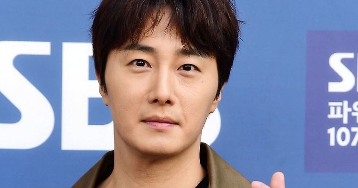 "언제 죽을지 몰라" 정일우, 뇌동맥류 투병 10년 째인데…16년 만에 KBS 귀환, 판도 바꿀 카드 [TEN스타필드]