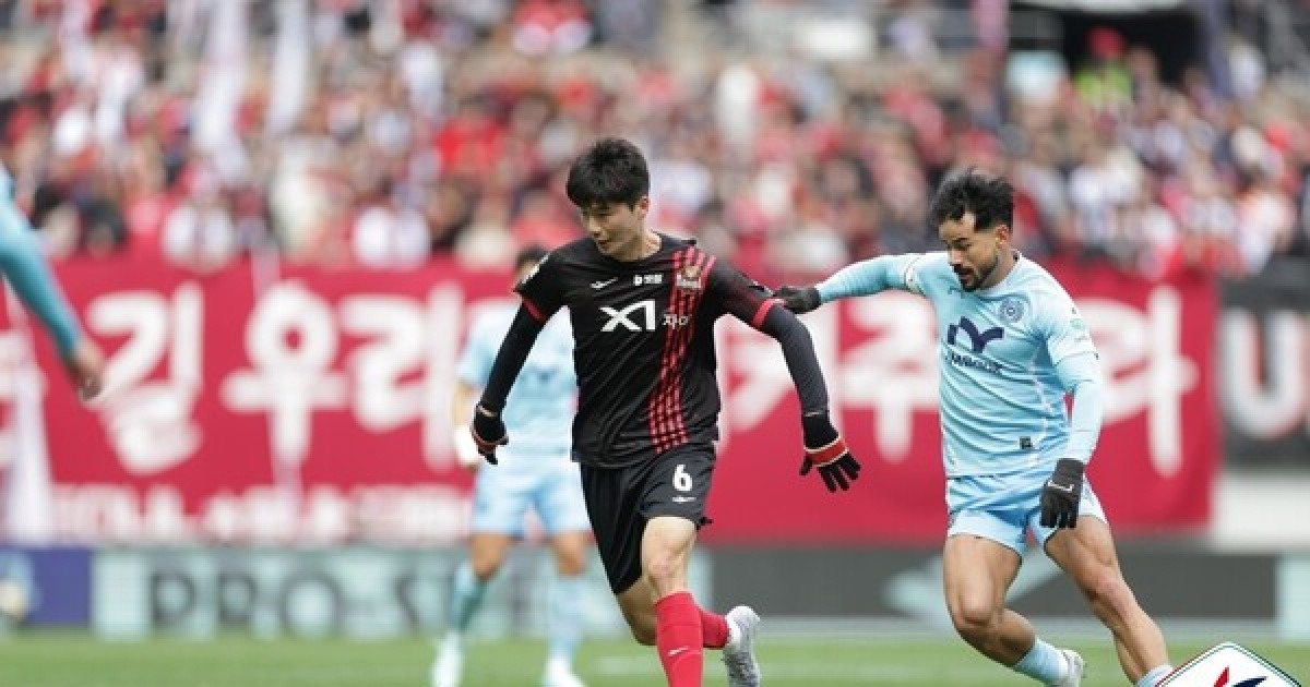 [k1.told] ‘더 뛰고 싶었던’ 기성용, 포항 이적 이유...‘박태하 감독의 믿음’