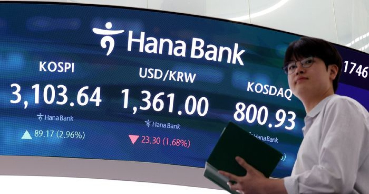 증시 활황에 자금 모이는 ETF…순자산 210조원 돌파