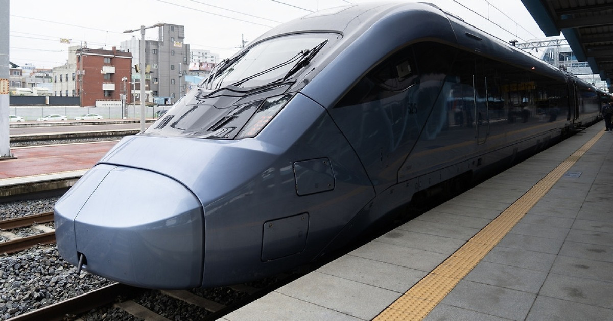 현대로템, 2세대 KTX-이음 조기 납품…"해외시장 진출 박차"
