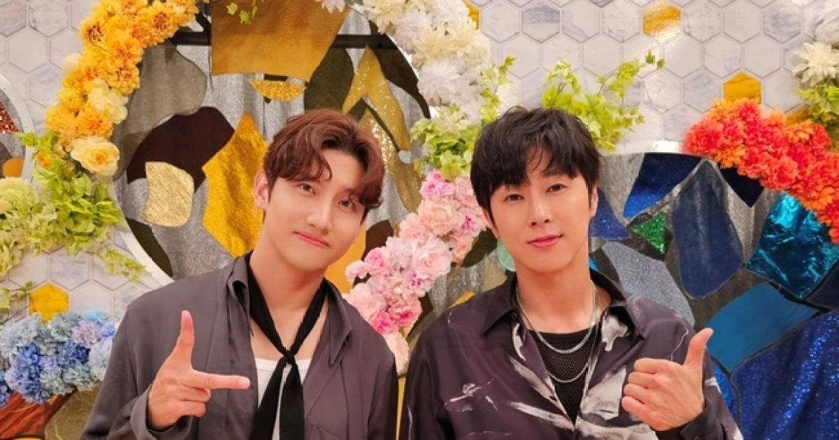 동방신기, 日 ‘2025 FNS 가요제 여름’ 빛냈다 ‘레전드 무대’