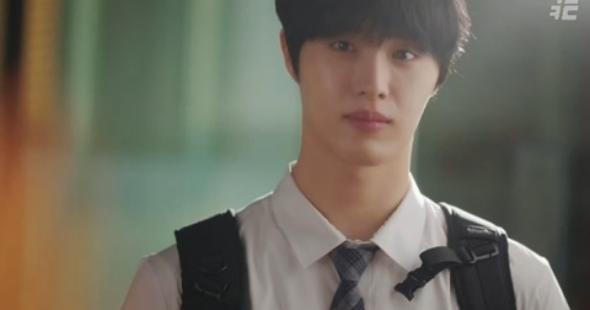 ‘로만률 시즌3.5’ CIX 현석, 풋풋한 고등학생→성숙한 성인까지 ‘다채로운 연기’