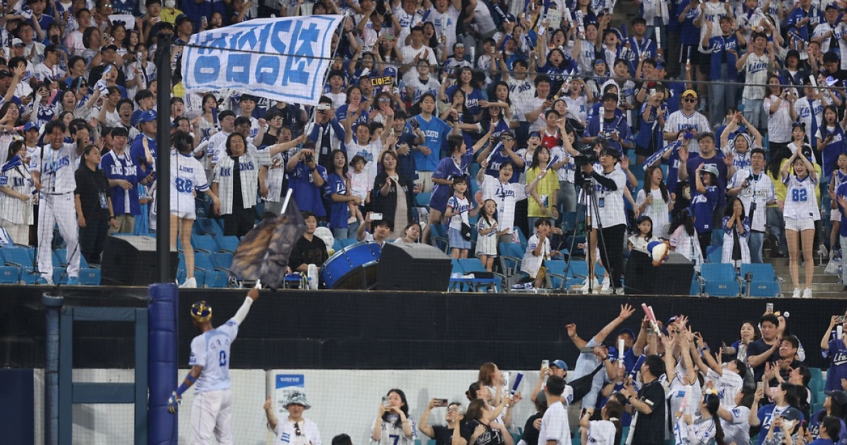 삼성, KBO 44년사 최초 '초대형 대기록' 보인다!…2025시즌 홈 100만 관중 '1호 돌파'→150만 새 역사 '정조준' [대구 현장]