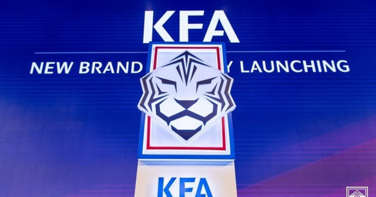 'VAR 없는' 동아시안컵…KFA, 대회 전 도입 타진했으나 FIFA 불가 통보 '규정 미비에 시간도 부족'