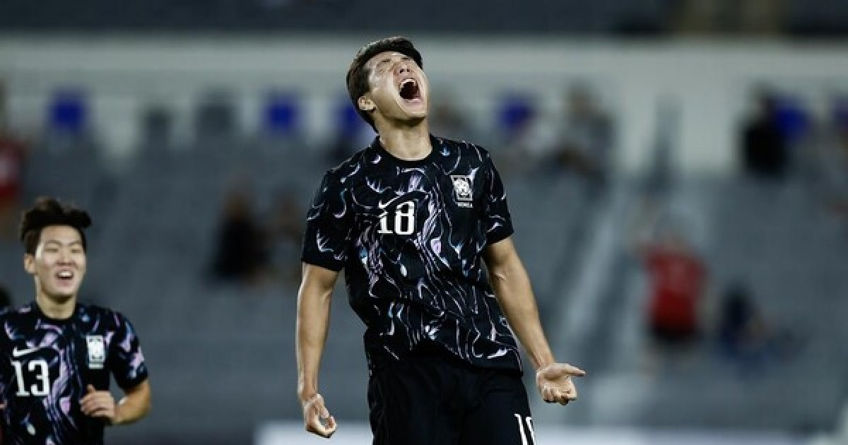 [442.live] A매치 데뷔골 또 터졌다! 이번엔 'K리그 홀란드' 이호재 헤더골 작렬...홍콩에 2-0