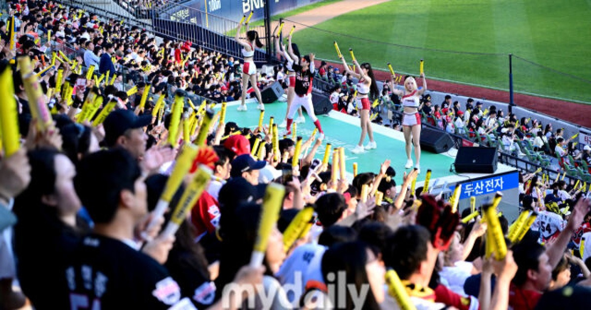 최소 경기 700만 관중·최정 500홈런·폰세 18K…뜨거웠던 2025 KBO리그 전반기 이모저모