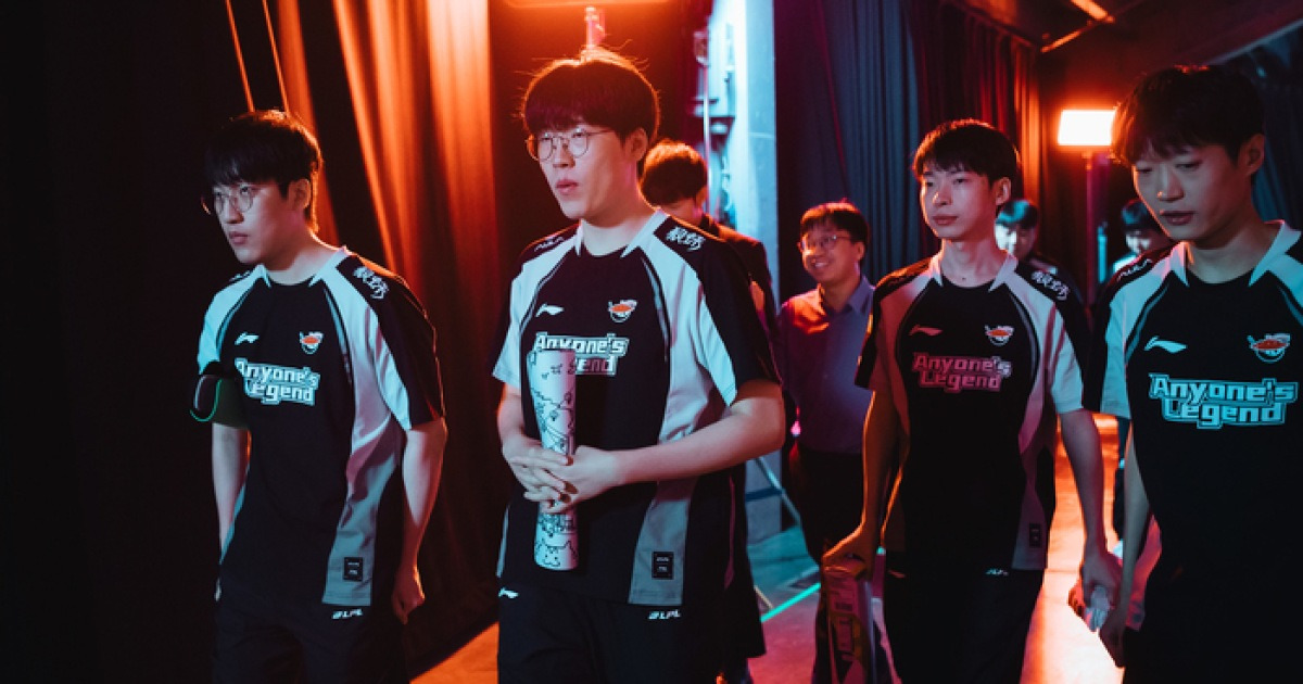 “한타 집중력 빛났다” 中 AL, T1에 1세트 승리 기선제압 성공 [MSI 2025]