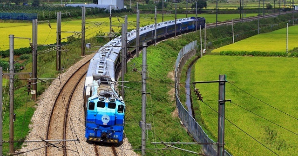 동해선 상반기 99만명 이용…KTX보다 이용률 높았다