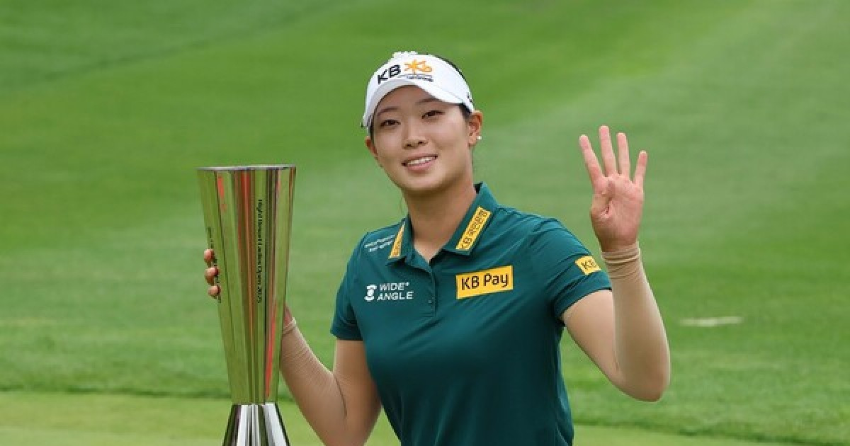 방신실, 하이원에서 짜릿한 역전 우승 '시즌2승+통산4승'…상금3위 도약 [KLPGA]