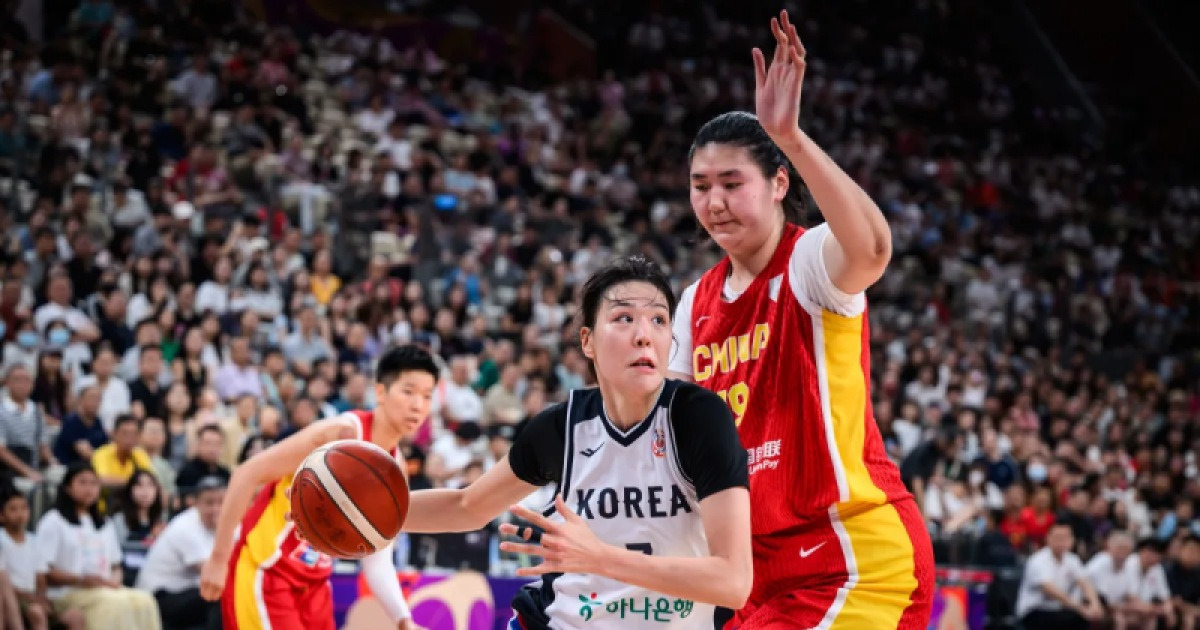 ‘2m20㎝’ 만리장성 앞 분전한 여자농구…FIBA 아시아컵 첫 패배