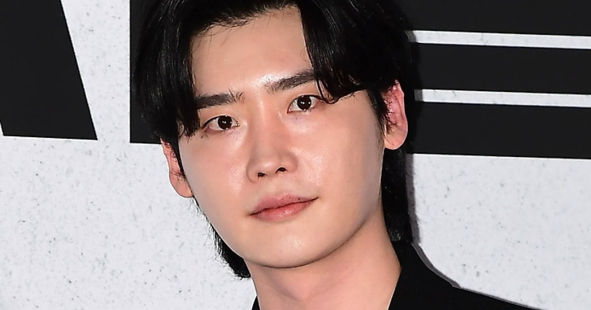 이종석, 또 터졌다…500억 흥행 참패→1%대 tvN도 소생, 화제성 1위 ('서초동') [TEN이슈]