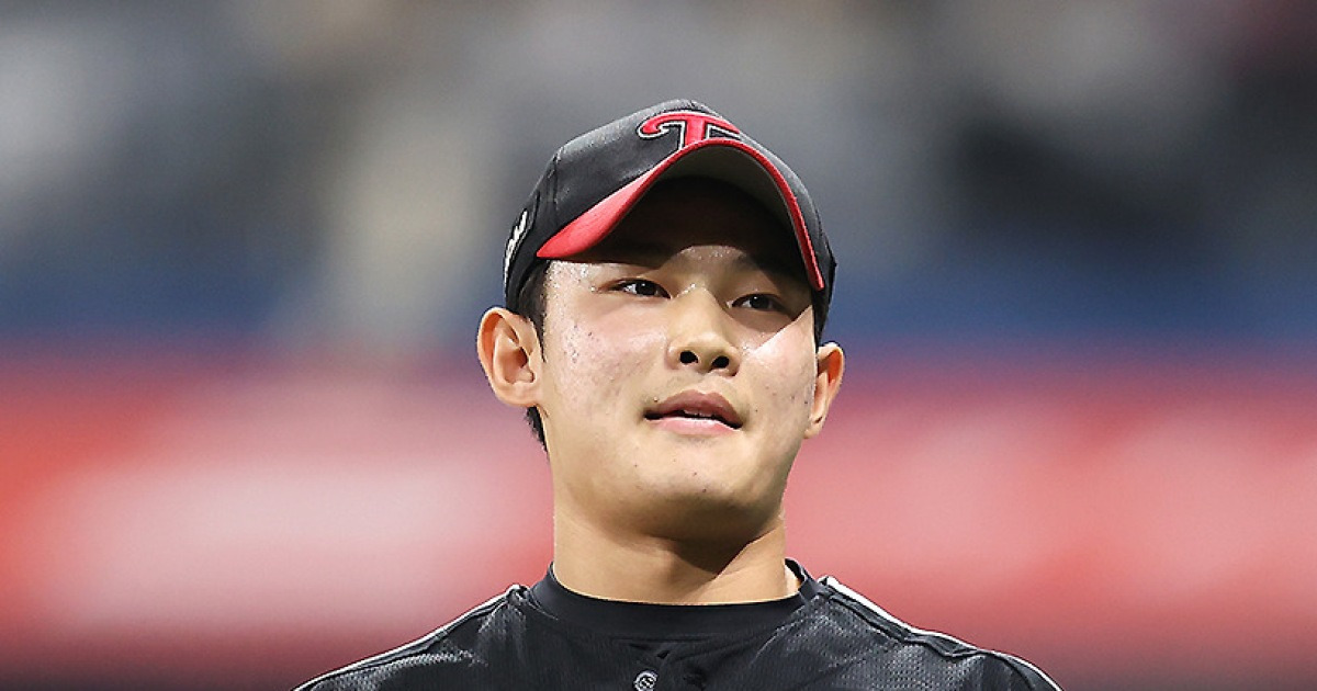 KBO 초특급 에이스보다 구속이 빨랐다…춤추고 157km 던진 LG 괴물루키, 벌써부터 후반기 행보 주목