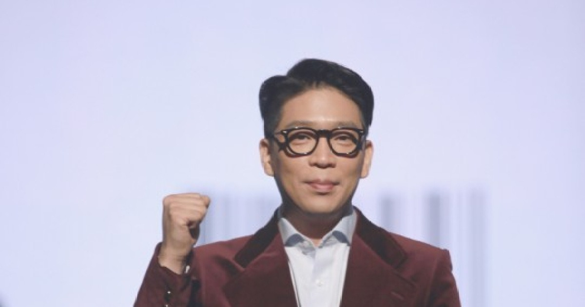 MC몽, 결국 한국 떠난다 “극심한 우울증에 유학길”