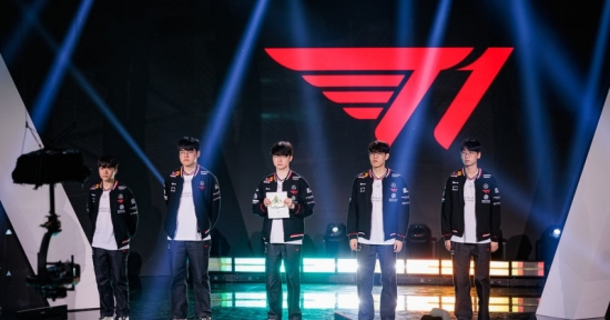 T1, G2 2:0 완파…EWC 3위 등극 (EWC)