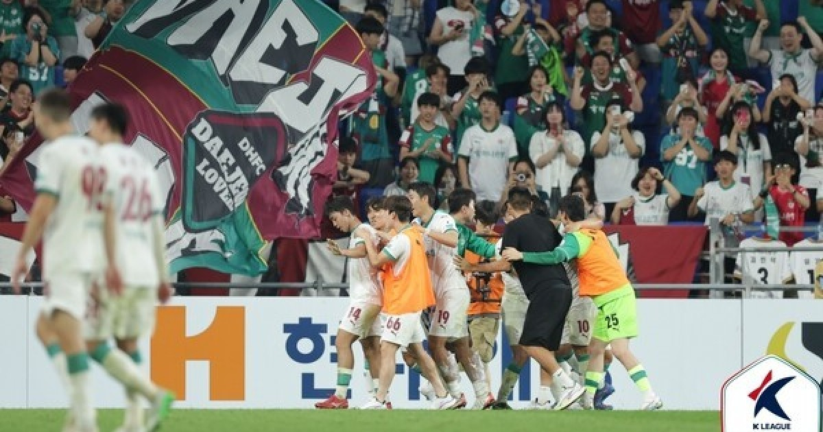 [K리그1 23R] '김준범 결승골' 대전, 말컹 내세운 울산 2-1 제압... 2위 탈환