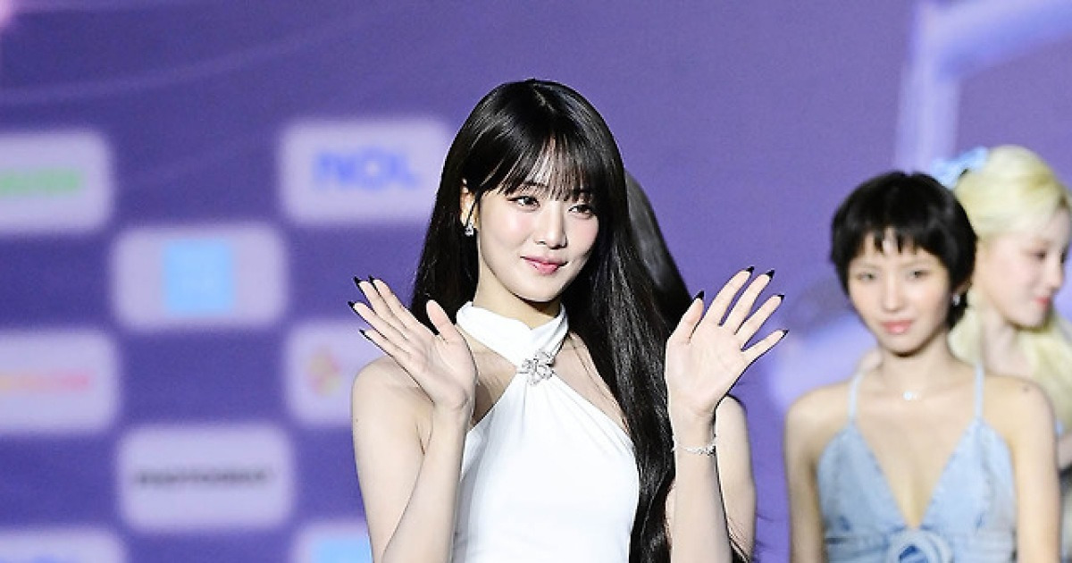 (여자)아이들 민니 '초밀착 드레스로 뽐낸 몸매'[엑's HD포토]
