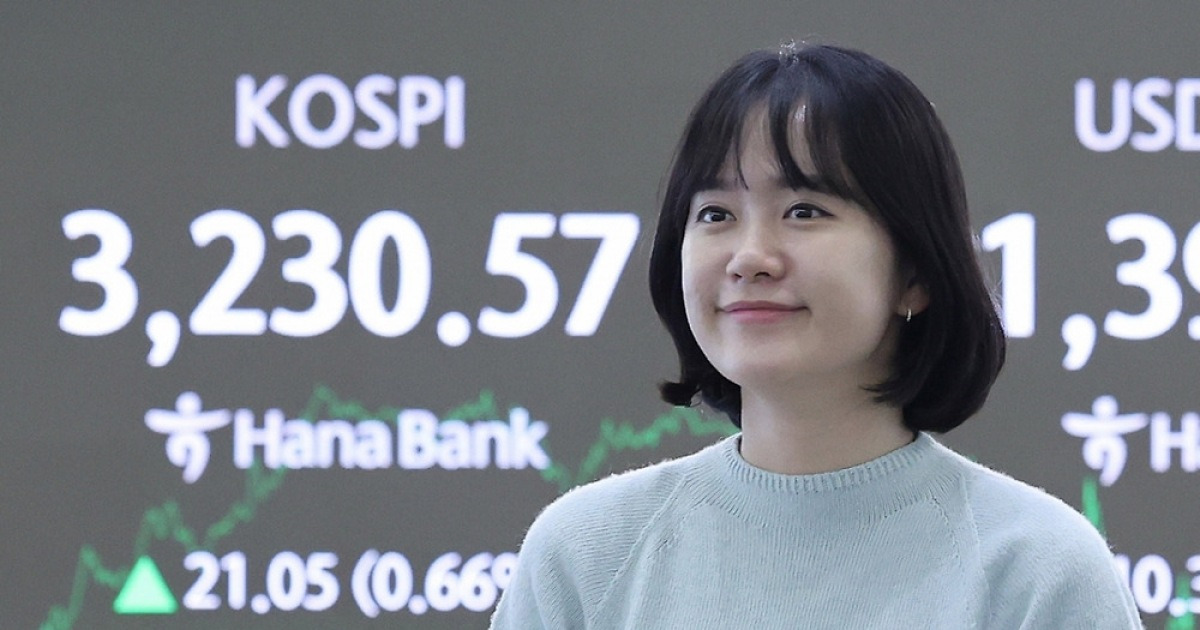 4년만 코스피 3230선 마감…남은 변수는?