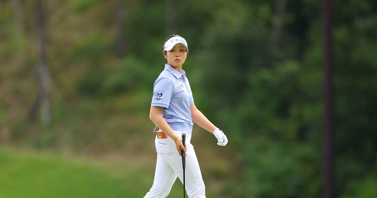 KLPGA 평균 타수 1위 유현조 "연속 톱10 기록, 의식은 안 해요"