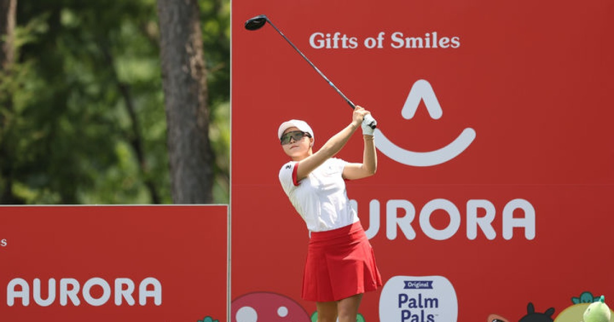 고지원, KLPGA 오로라월드 3R 선두…"언니 고지우에게 조언 구하겠다"