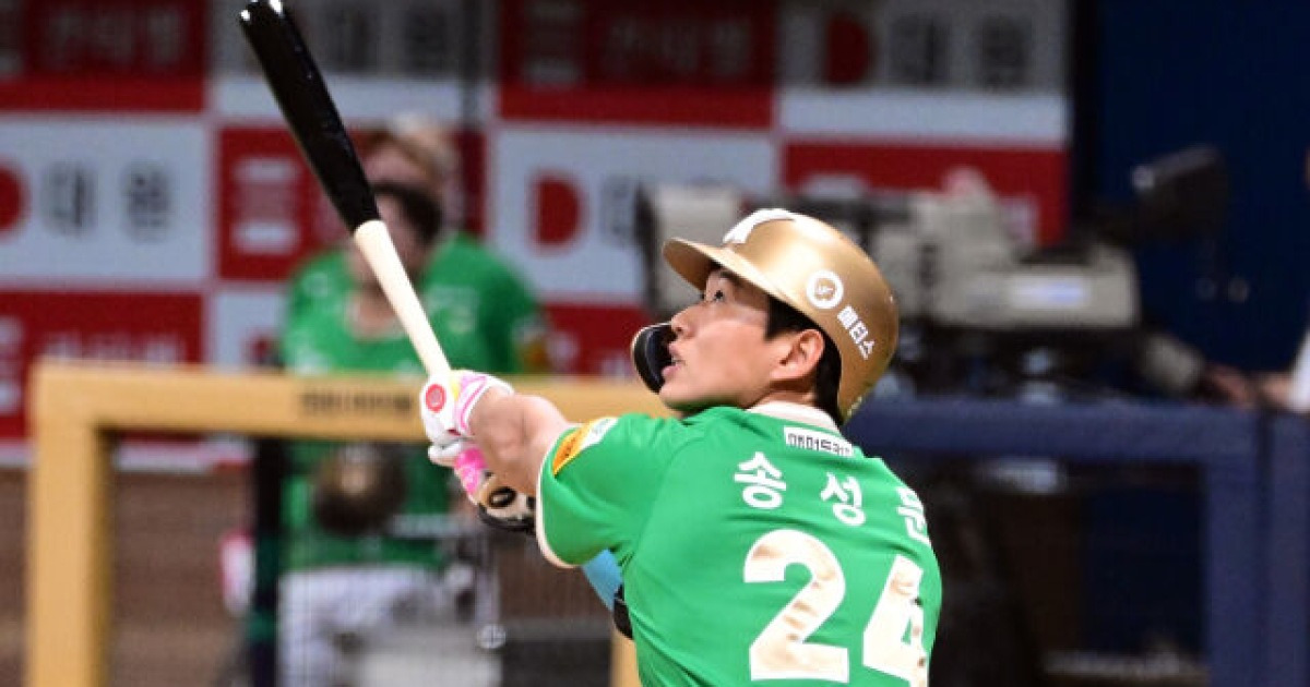 “6년에 120억 받으면 오버페이예요?” KBO 비FA 다년계약 역사를 쓴 송성문의 질문…궁서체로 ‘아니요’