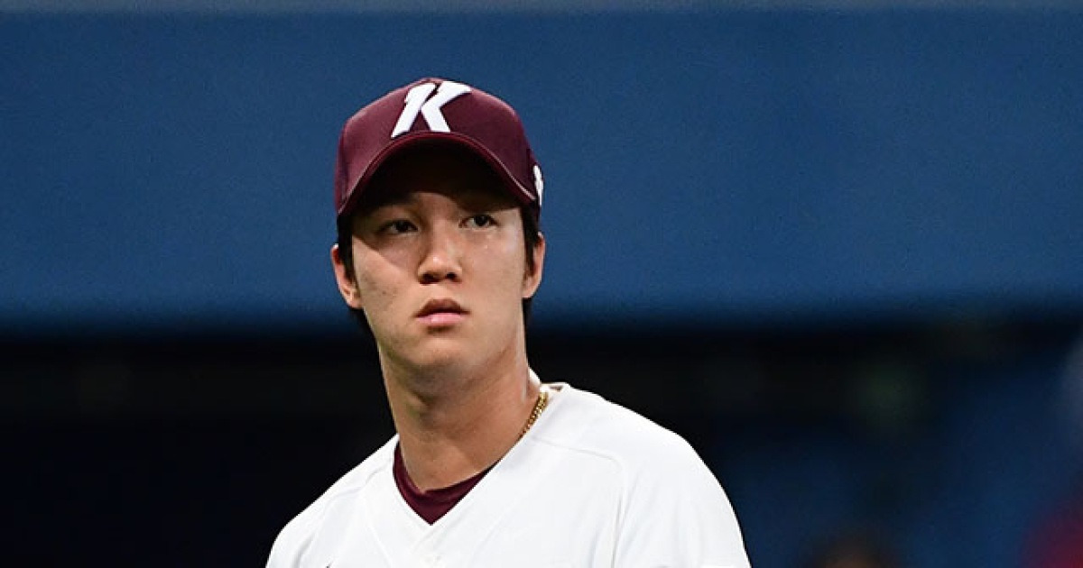 ‘대충격’ 안우진, 2군서 벌칙 펑고 받다 어깨 부상? WBC-FA 날벼락