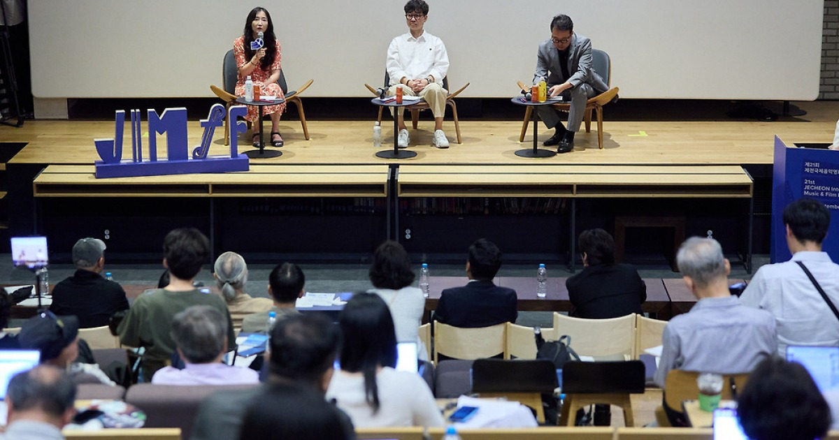 ‘얼굴’ 장항준, ‘몸통’ 강하늘 내세운 ‘JIMFF 2025’···“머물다 가고픈 축제 만들겠다”