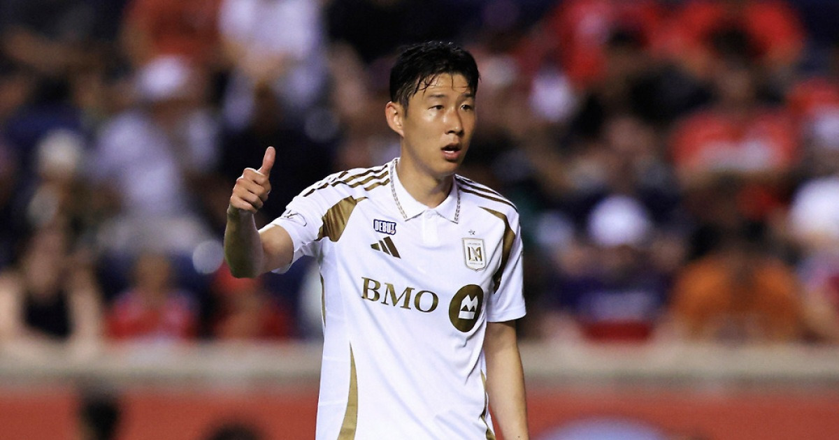 '차원이 다른 클래스' 동점 PK 유도! '손톱' 손흥민, 만점 MLS 데뷔전...LAFC, 시카고와 2-2 무[MLS 리뷰]