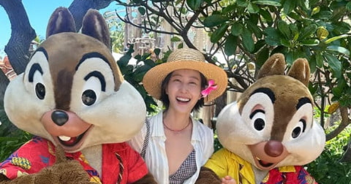 '176cm' 이현이, 비율 박살나자 美 디즈니 직원 '돌려 까기' 실행