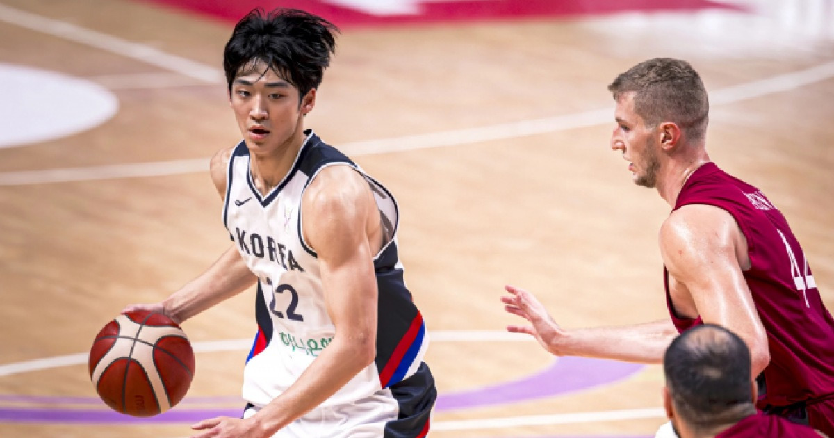 KBL MVP 로슨 못 막은 일본, 아시아컵 탈락…‘여준석 복귀’ 한국, 중국 넘으면 결승 보인다