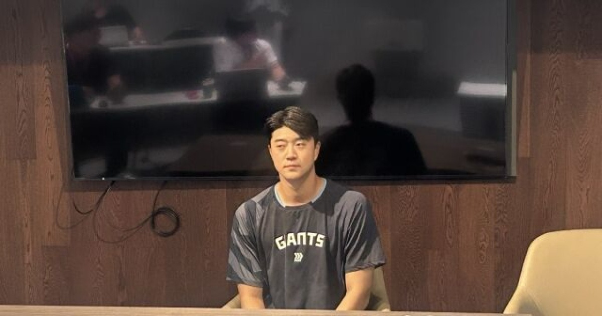 ERA 0.00 불펜 변신 신의 한 수였나…158km 롯데 애증의 1차지명, 야구가 이렇게 재밌다니 "김상진-김현욱 코치님 덕분"