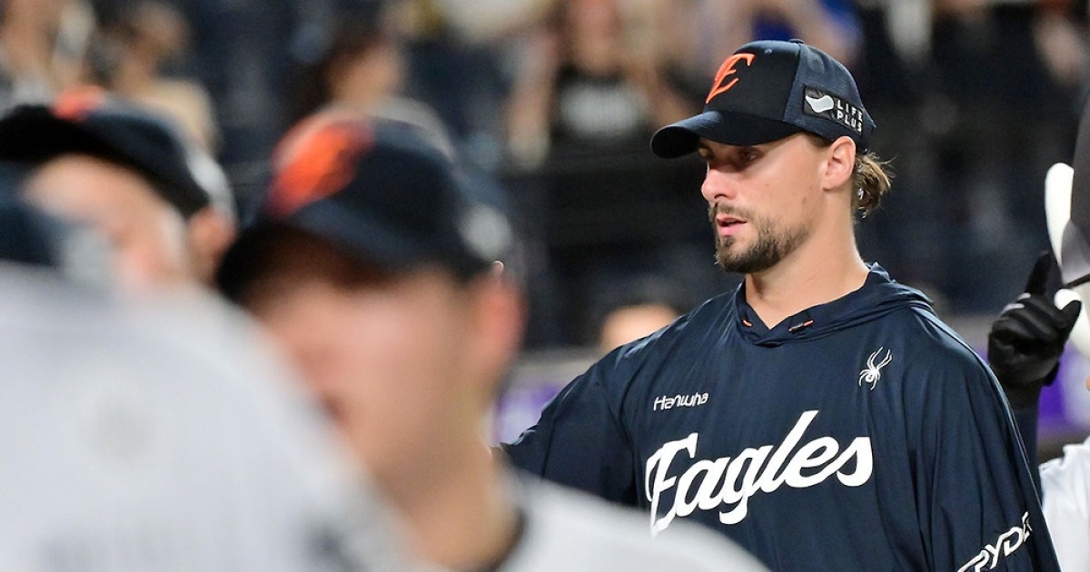 11K 삼진쇼+최고 155km, 그런데 "만족스럽진 않다"...와이스는 왜 아쉬워했나 [대전 현장]