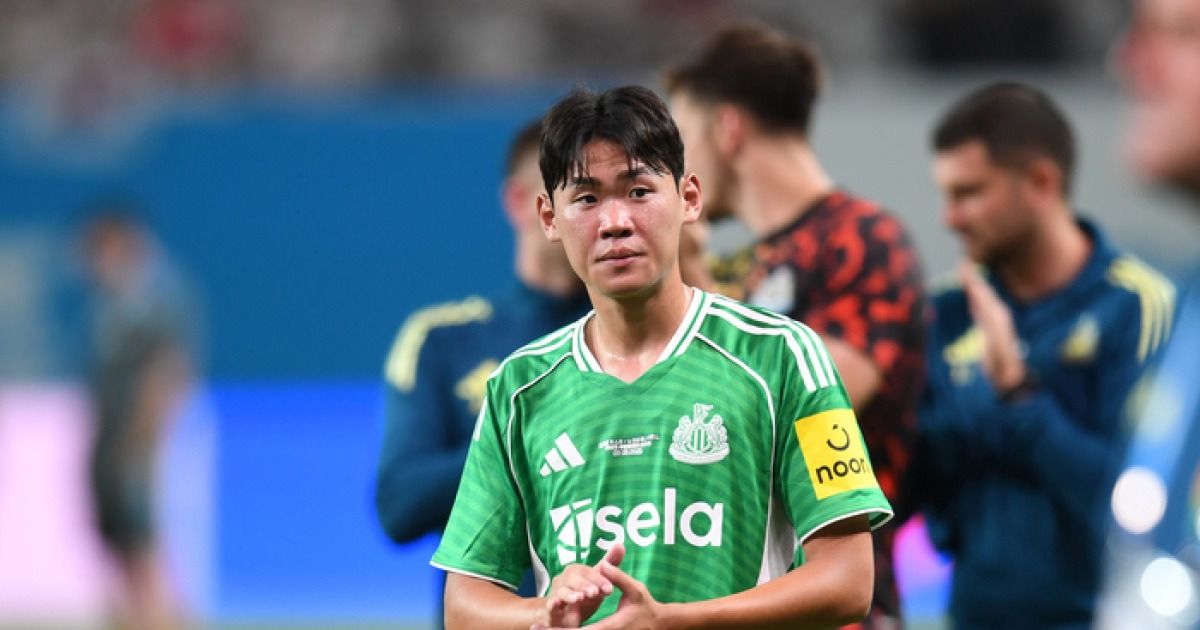 ‘18세’ 박승수 EPL 개막전 승선, 못 뛰었지만 희망 밝히다…뉴캐슬, 애스턴 빌라와 0-0 무승부 [EPL 1R]