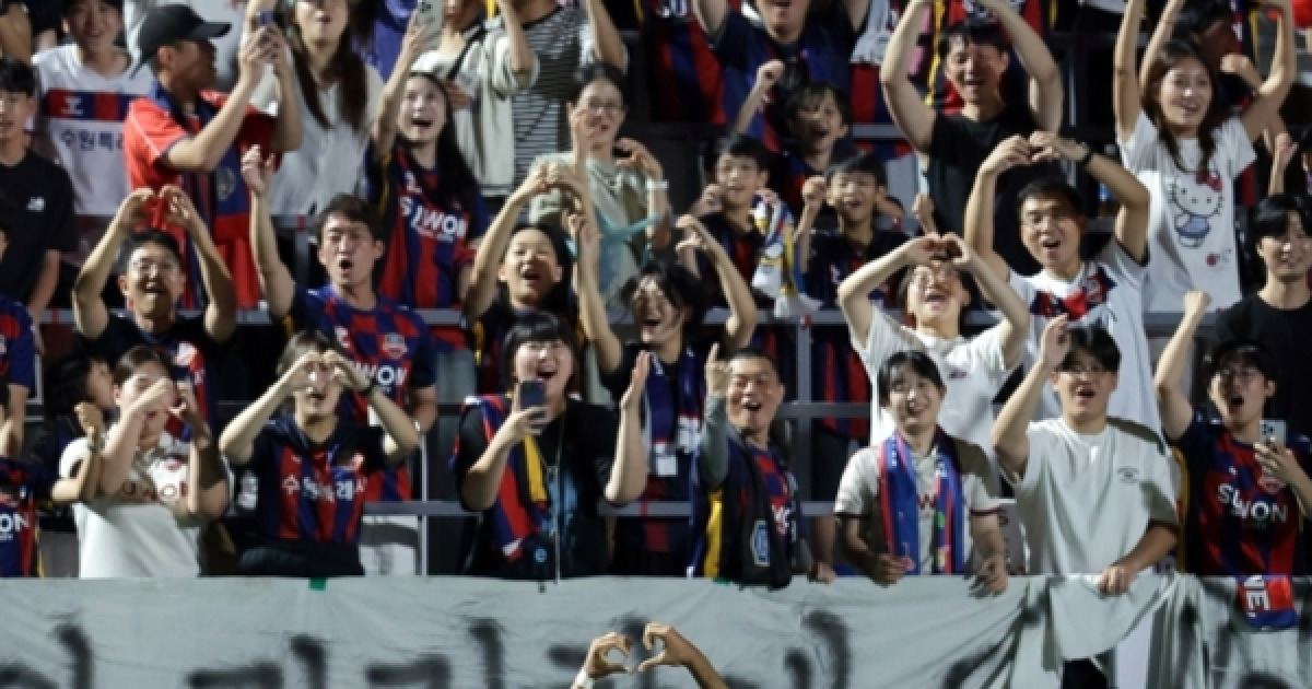 [k1.live] K리그 괴물 외국인 공격수 빅뱅…‘3호골’ 말컹 앞, ‘11-12호골’ 싸박이 웃었다